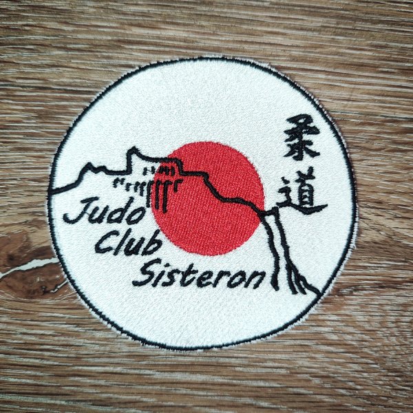 Ecusson brodé personnalisé à l'unité | A partir de 10€ sur Brand-on